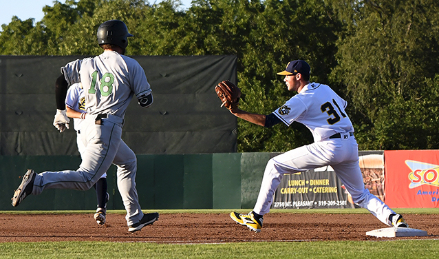 LUMBERKINGS 5, BEES 0: Party time again, but not for the home team ...