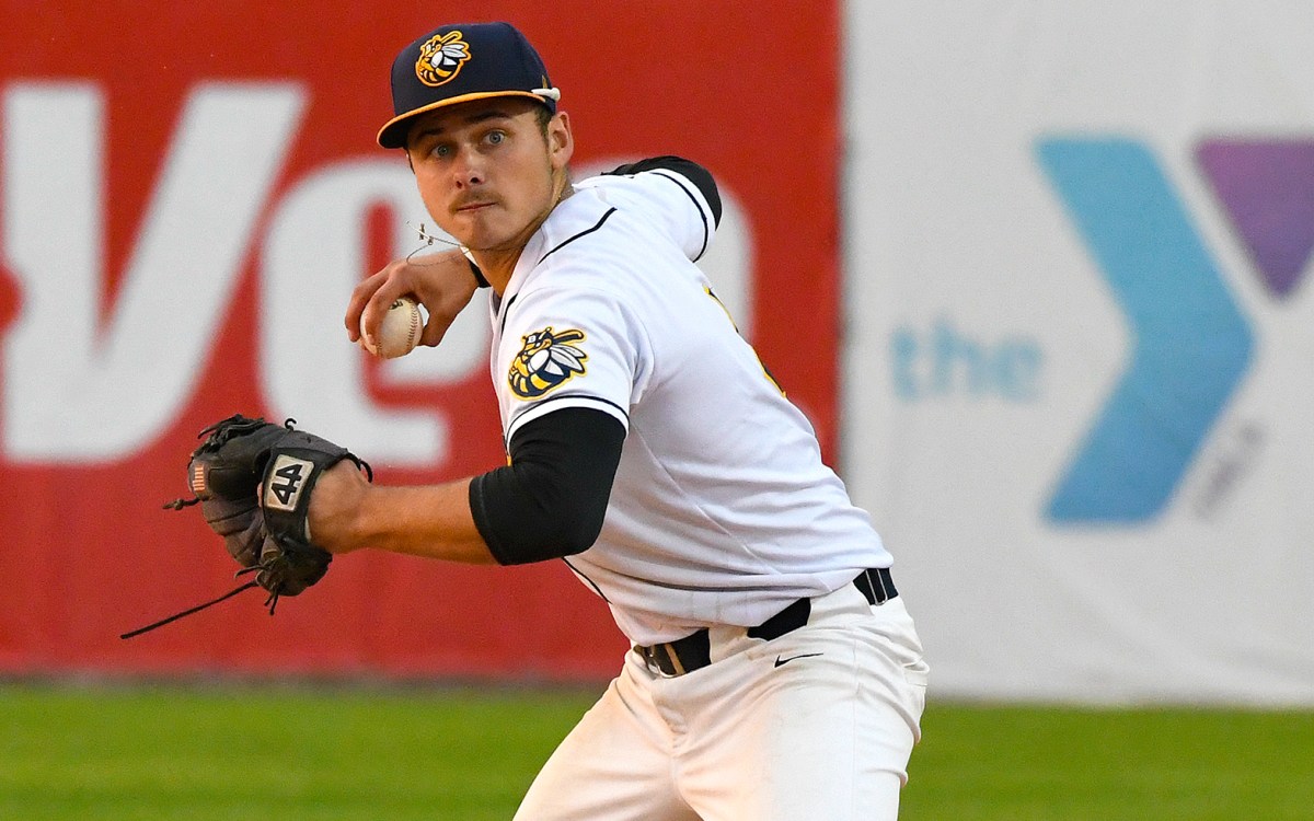 Wulf Commits To Hawkeyes – Baseball at The Hive