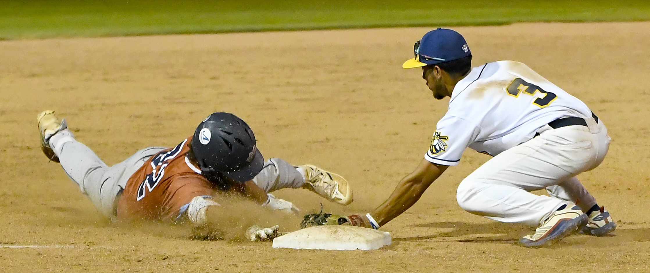 Baseball at The Hive – Behind the scenes in the Prospect League