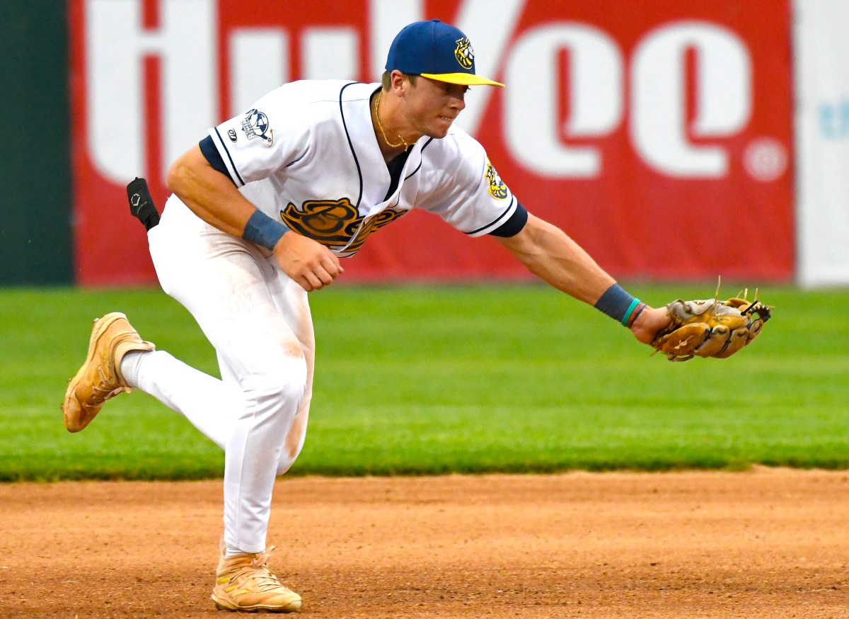 Schulte Brings Experience, Familiarity To Hawkeyes – Baseball at The Hive